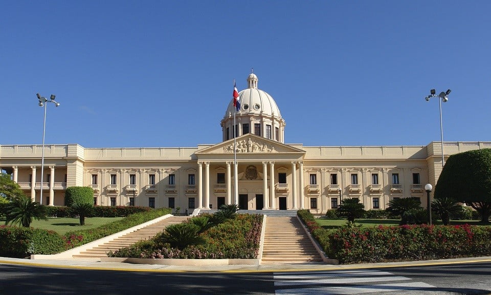 Elecciones Dominicanas 2016: Tres procesos en uno y más tecnología en ...